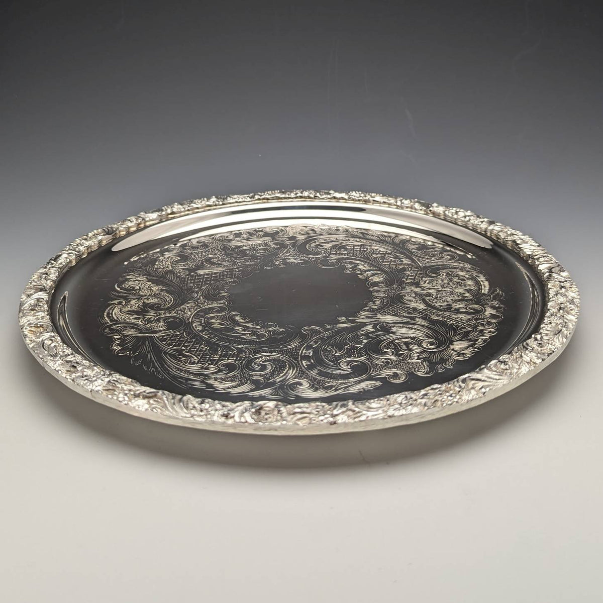 British Vintage Silver Plated Tray Salva Diameter 28cm EHP – SILVER-LUG