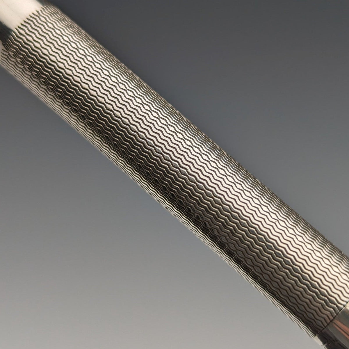 1973 British Vintage Yard O' Red Sterling Silver Ballpoint Pen – SILVER-LUG