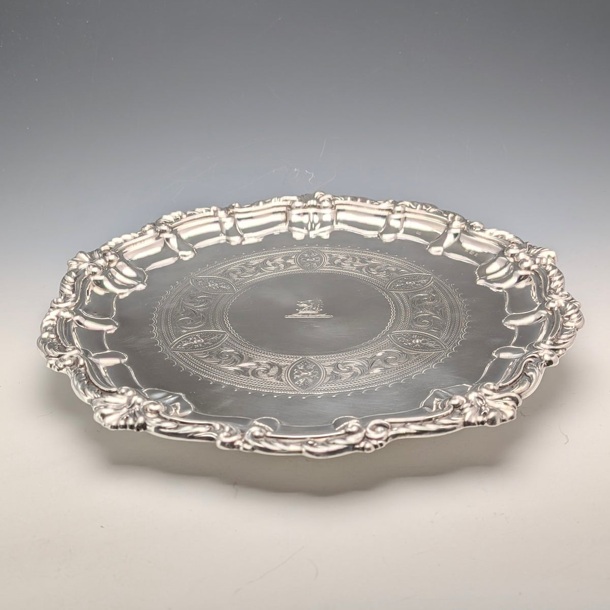 1908 British antique sterling silver salver, diameter 30cm, 624g, Will ...